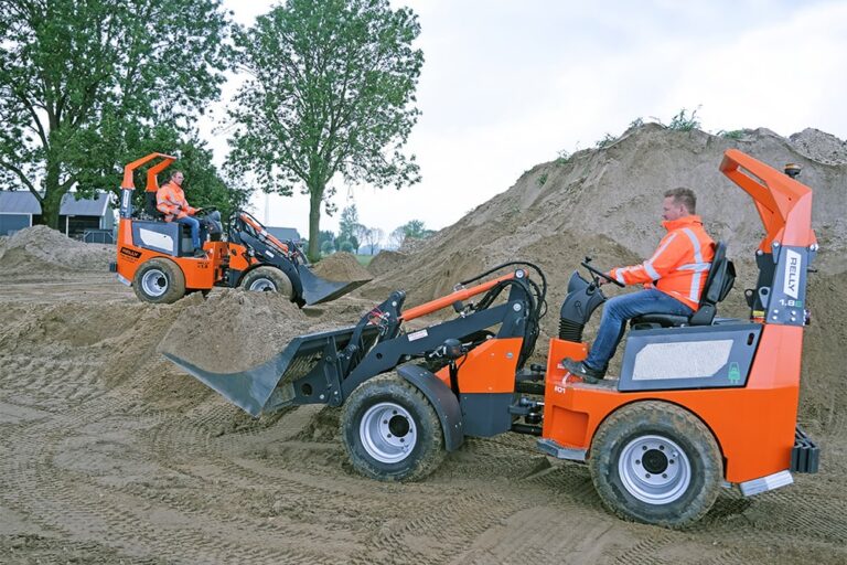 RELLY: de nieuwe standaard voor hoveniers - Relly Minishovels